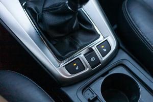 Zils Chevrolet Captiva 2012 Rīga, ar dzinēja tilpumu 2.20 L un nobraukumu 133 tūkst. km par 6995 €, foto 12 vietnē AUTOMOTO.COM.LV