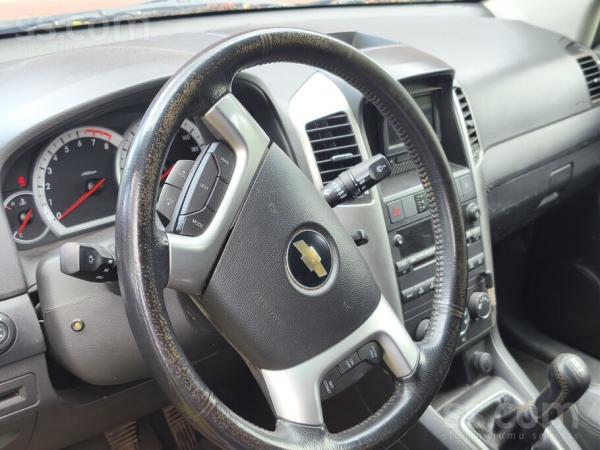 Brūns Chevrolet Captiva 2006 Jēkabpils, ar dzinēja tilpumu 2.40 L un nobraukumu 167 tūkst. km par 1500 €, foto 3 vietnē AUTOMOTO.COM.LV