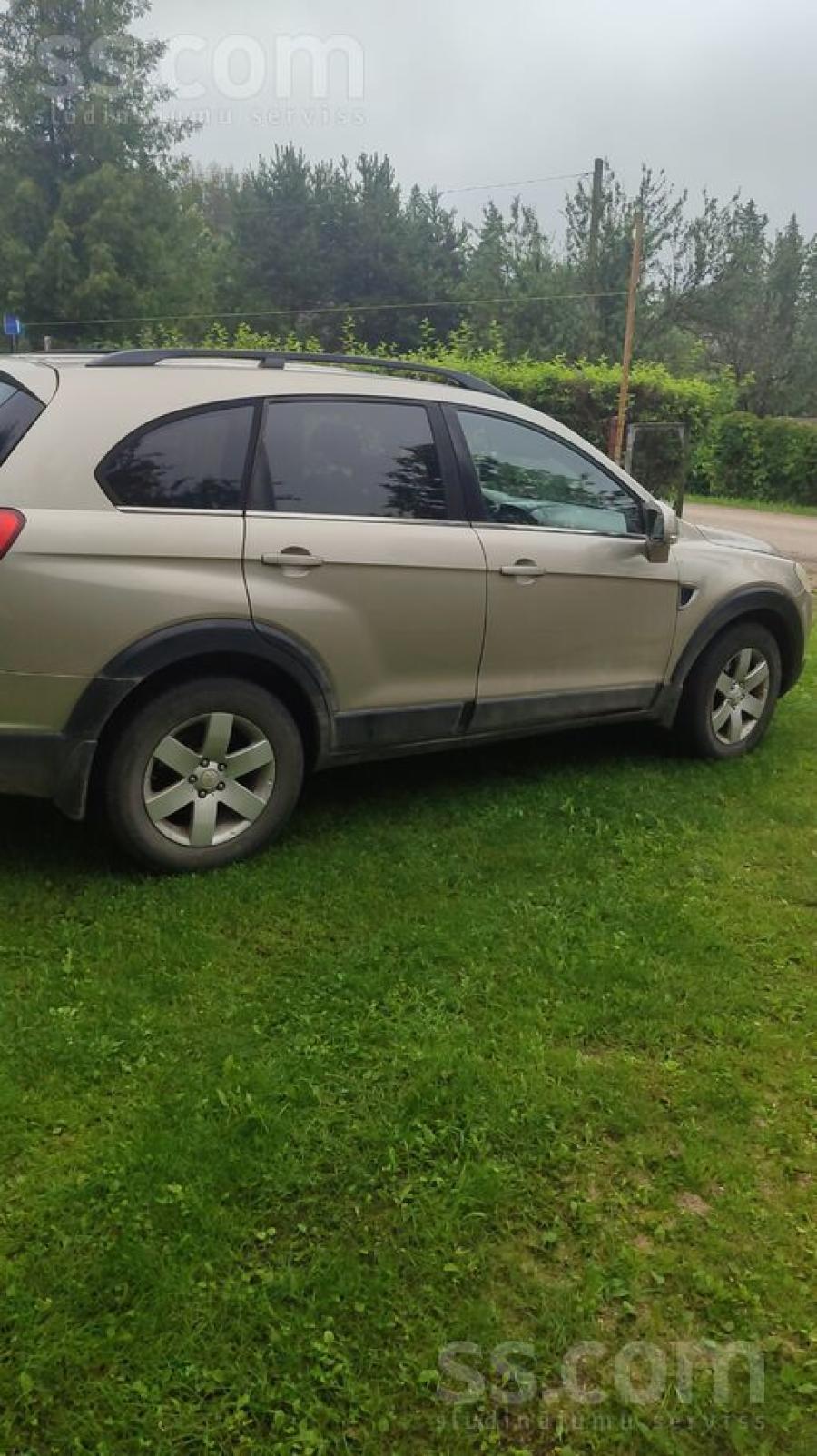 Brūns Chevrolet Captiva 2007 Rēzekne, ar dzinēja tilpumu 2.00 L un nobraukumu 425 tūkst. km par 2000 €, foto 2 vietnē AUTOMOTO.COM.LV