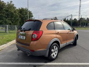Brown Chevrolet Captiva 2007 in Johvi, with an engine capacity of 2.00 L and mileage of 152 thousand km for 2400 €, photo 18 on AUTOMOTO.COM.LV