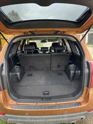 Brown Chevrolet Captiva 2007 in Johvi, with an engine capacity of 2.00 L and mileage of 152 thousand km for 2400 €, photo 28 on AUTOMOTO.COM.LV