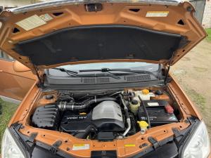 Brown Chevrolet Captiva 2007 in Johvi, with an engine capacity of 2.00 L and mileage of 152 thousand km for 2400 €, photo 29 on AUTOMOTO.COM.LV