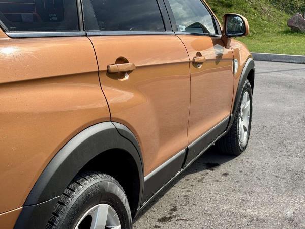 Шевроле Каптива 2007 в Вильнюс на AUTOMOTO.COM.LV Коричневый Шевроле Каптива 2007 в Вильнюс, объемом двигателя 1.99 л и пробегом 168 тыс. км за 3500 €, фото 9 на AUTOMOTO.COM.LV