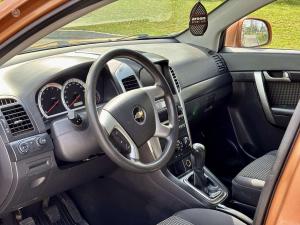Brown Chevrolet Captiva 2007 in Vilnius, with an engine capacity of 1.99 L and mileage of 168 thousand km for 3500 €, photo 12 on AUTOMOTO.COM.LV