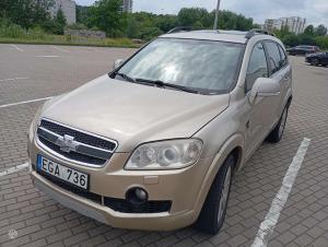 Brown Chevrolet Captiva 2008 in Vilnius, with an engine capacity of 2.00 L and mileage of 288 thousand km for 2800 €, photo 3 on AUTOMOTO.COM.LV