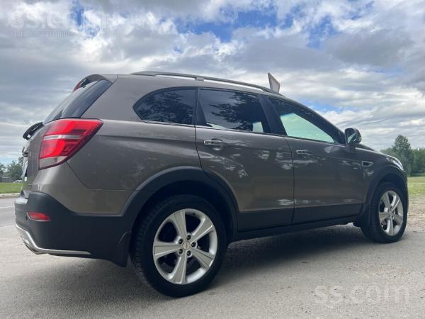 Brūns Chevrolet Captiva 2014 Rīga, ar dzinēja tilpumu 2.20 L un nobraukumu 136 tūkst. km par 6990 €, foto 2 vietnē AUTOMOTO.COM.LV