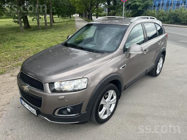Brūns Chevrolet Captiva 2014 Rīga, ar dzinēja tilpumu 2.20 L un nobraukumu 136 tūkst. km par 6990 €, foto 5 vietnē AUTOMOTO.COM.LV