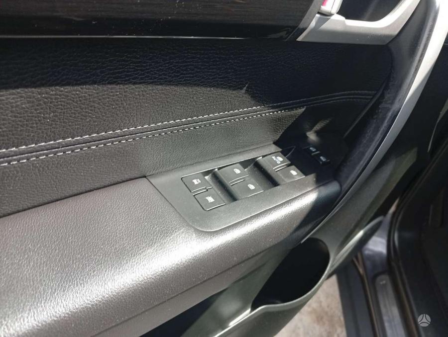 Brūns Chevrolet Captiva 2014 Šauļi, ar dzinēja tilpumu 2.20 L un nobraukumu 270 tūkst. km par 5750 €, foto 9 vietnē AUTOMOTO.COM.LV