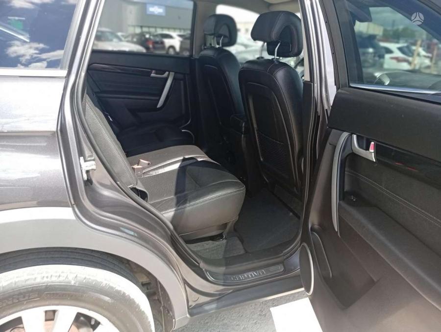 Brūns Chevrolet Captiva 2014 Šauļi, ar dzinēja tilpumu 2.20 L un nobraukumu 270 tūkst. km par 5750 €, foto 11 vietnē AUTOMOTO.COM.LV