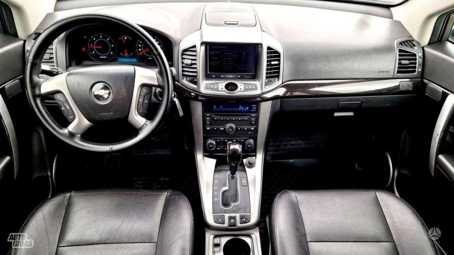 Brūns Chevrolet Captiva 2014 Kretinga, ar dzinēja tilpumu 2.20 L un nobraukumu 176 tūkst. km par 7699 €, foto 13 vietnē AUTOMOTO.COM.LV