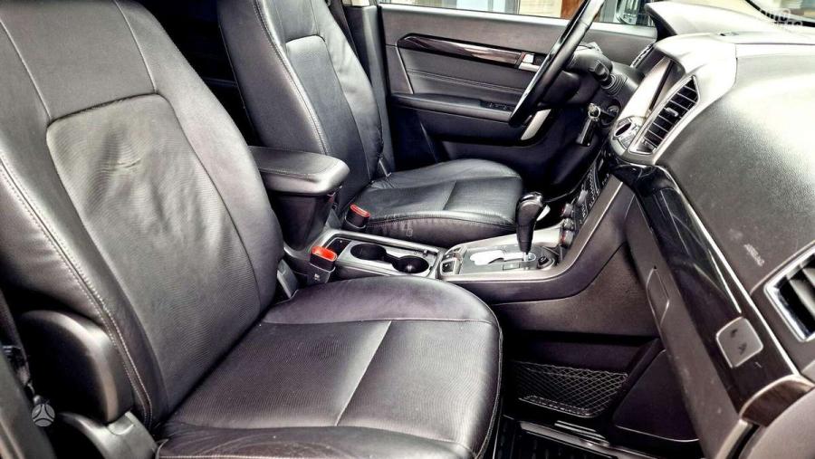 Brūns Chevrolet Captiva 2014 Kretinga, ar dzinēja tilpumu 2.20 L un nobraukumu 176 tūkst. km par 7699 €, foto 14 vietnē AUTOMOTO.COM.LV