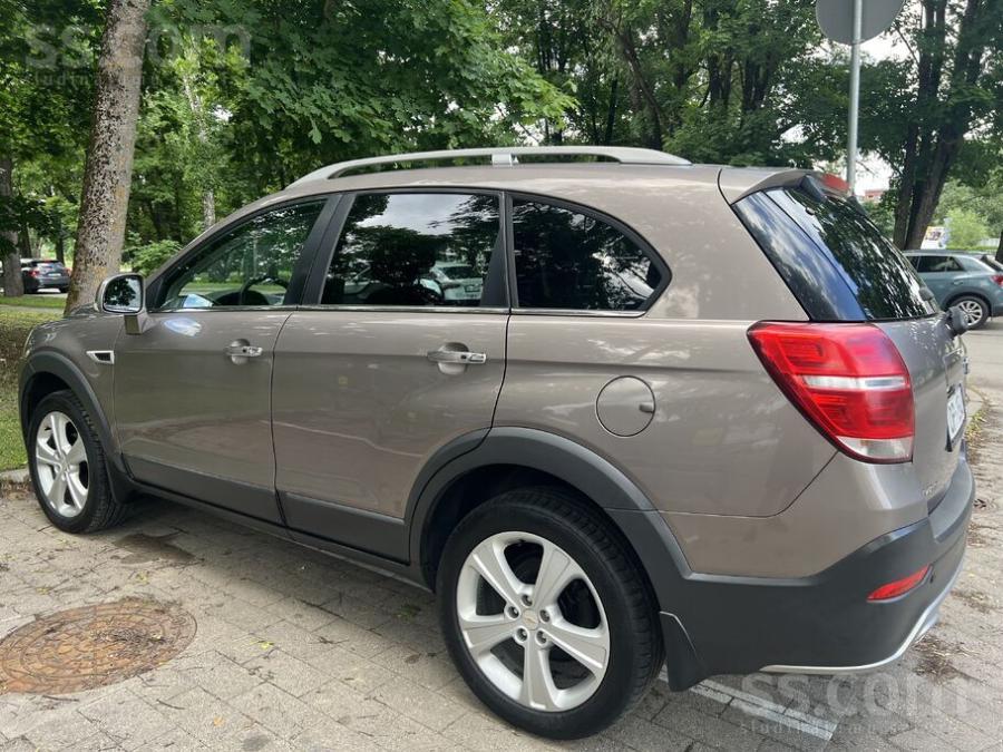 Brūns Chevrolet Captiva 2014 Rīga, ar dzinēja tilpumu 2.20 L un nobraukumu 138 tūkst. km par 5990 €, foto 5 vietnē AUTOMOTO.COM.LV