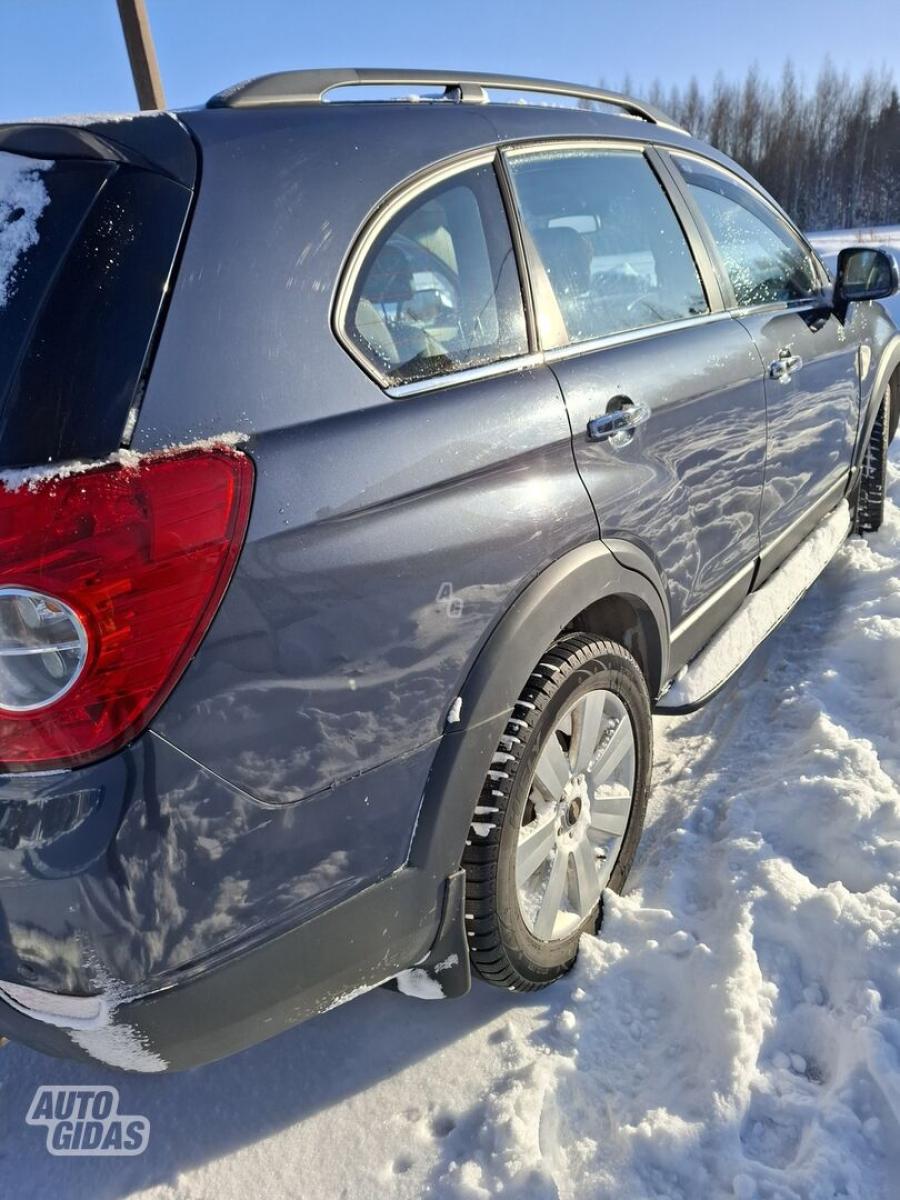 Chevrolet Captiva 2006 Skuodas, ar dzinēja tilpumu 2.00 L un nobraukumu 305 tūkst. km par 2500 €, foto 2 vietnē AUTOMOTO.COM.LV