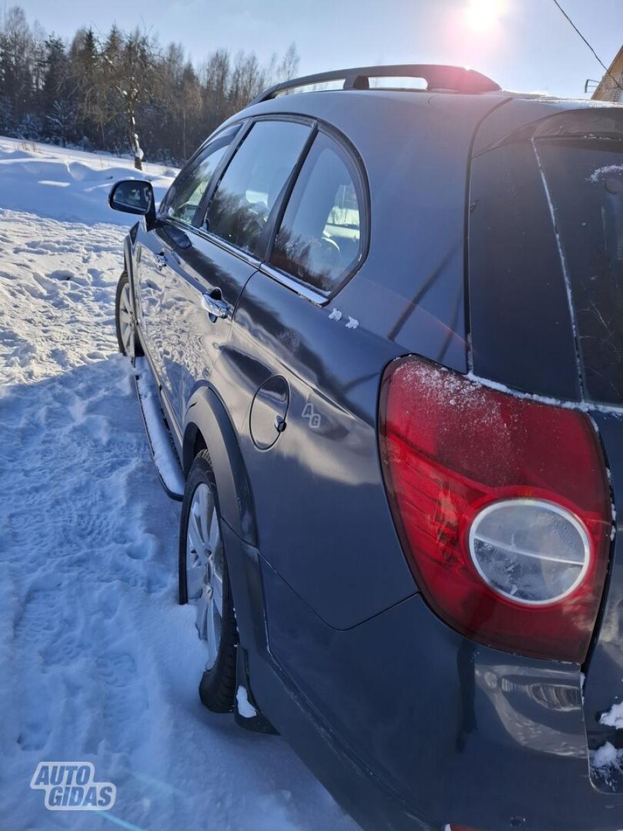 Chevrolet Captiva 2006 Skuodas, ar dzinēja tilpumu 2.00 L un nobraukumu 305 tūkst. km par 2500 €, foto 6 vietnē AUTOMOTO.COM.LV