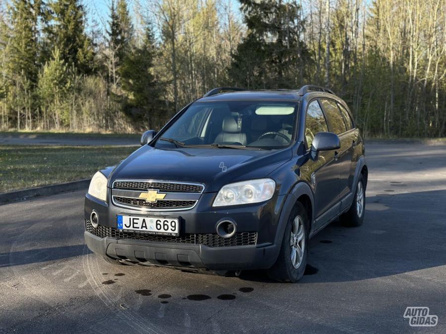 Chevrolet Captiva 2006 Naujoji Akmenė, ar dzinēja tilpumu 2.00 L un nobraukumu 242 tūkst. km par 1500 €, foto 1 vietnē AUTOMOTO.COM.LV