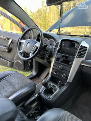 Chevrolet Captiva 2006 Naujoji Akmenė, ar dzinēja tilpumu 2.00 L un nobraukumu 242 tūkst. km par 1500 €, foto 16 vietnē AUTOMOTO.COM.LV