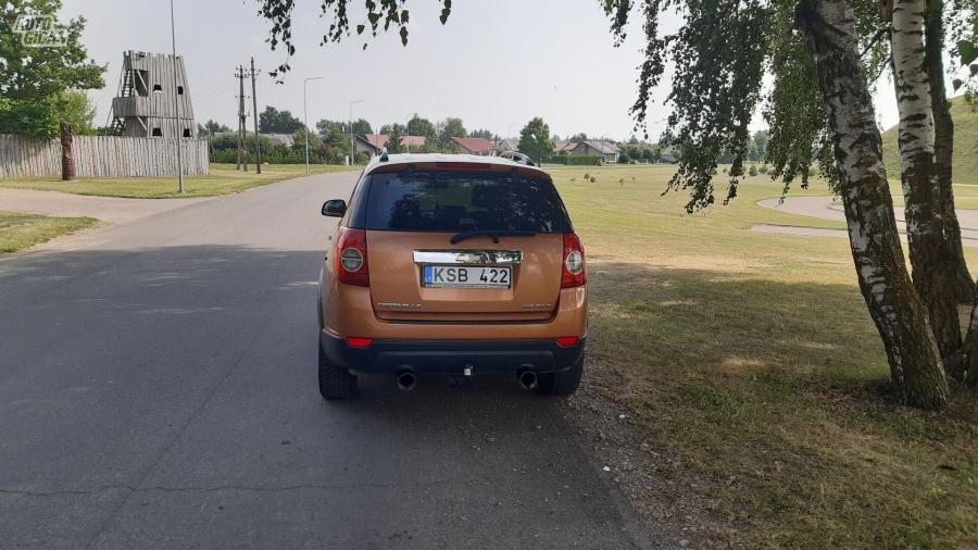Chevrolet Captiva 2006 Šauļi, ar dzinēja tilpumu 2.40 L un nobraukumu 334 tūkst. km par 1800 €, foto 3 vietnē AUTOMOTO.COM.LV