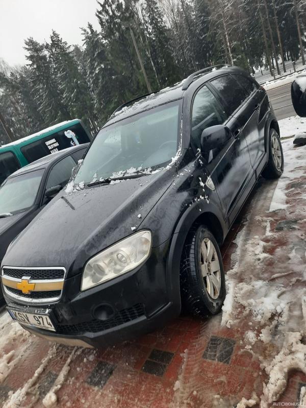 Chevrolet Captiva 2007 in Vilnius, with an engine capacity of 2.00 L and mileage of 279 thousand km for 1150 €, photo 2 on AUTOMOTO.COM.LV