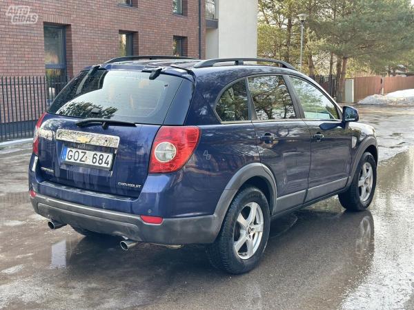 Chevrolet Captiva 2007 in Vilnius, with an engine capacity of 2.00 L and mileage of 250 thousand km for 3000 €, photo 6 on AUTOMOTO.COM.LV
