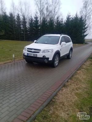 Chevrolet Captiva 2007 in Klaipeda, with an engine capacity of 2.00 L and mileage of 248 thousand km for 3700 €, photo 3 on AUTOMOTO.COM.LV