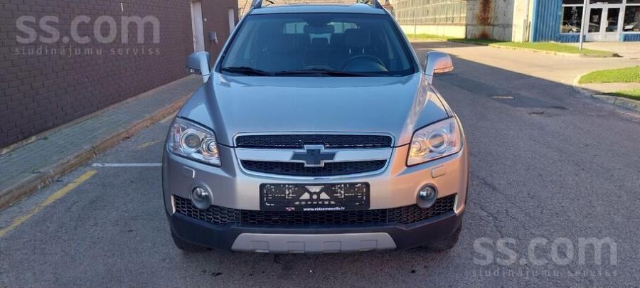 Chevrolet Captiva 2007 Cēsis, ar dzinēja tilpumu 2.40 L un nobraukumu 355 tūkst. km par 3200 €, foto 3 vietnē AUTOMOTO.COM.LV