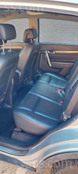 Chevrolet Captiva 2007 Cēsis, ar dzinēja tilpumu 2.40 L un nobraukumu 355 tūkst. km par 3200 €, foto 12 vietnē AUTOMOTO.COM.LV