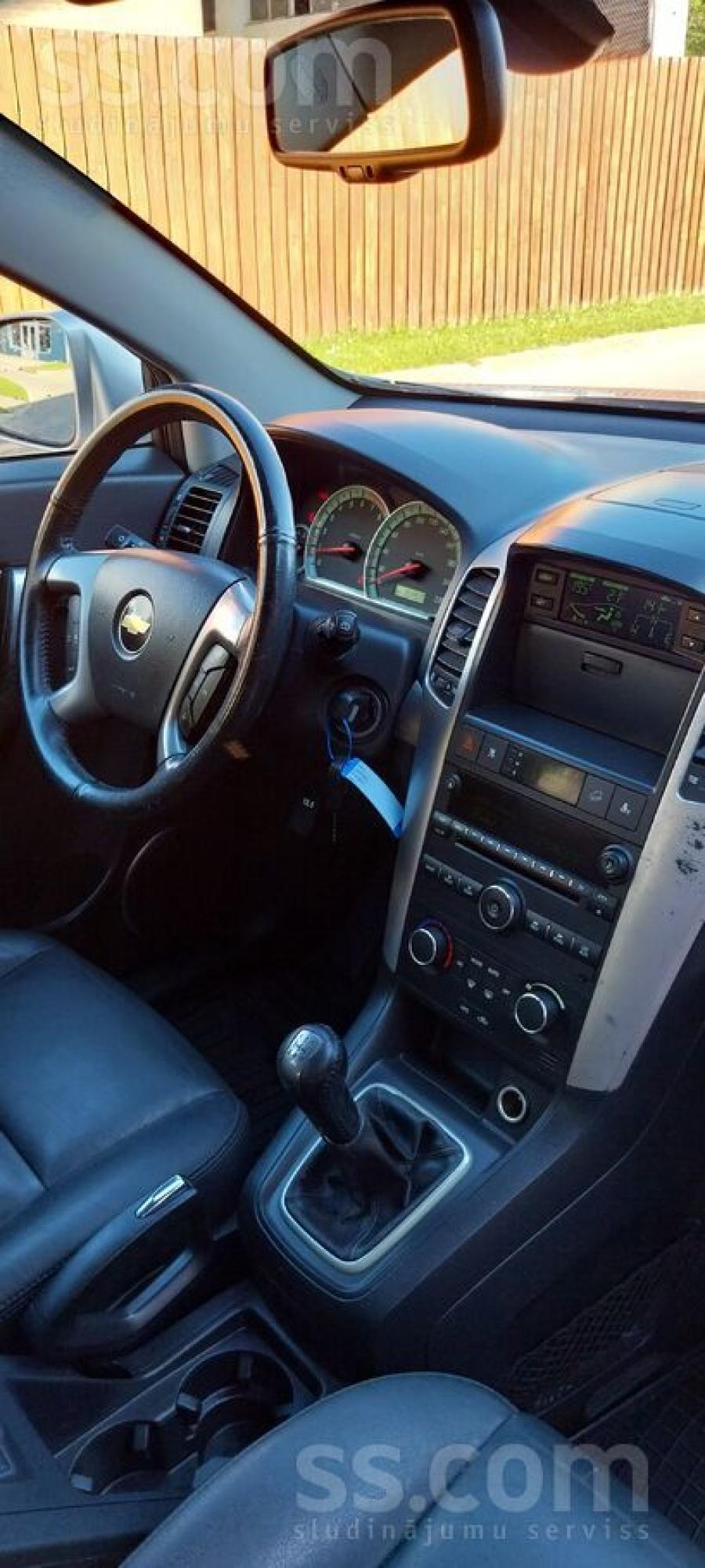 Chevrolet Captiva 2007 Cēsis, ar dzinēja tilpumu 2.40 L un nobraukumu 355 tūkst. km par 3200 €, foto 19 vietnē AUTOMOTO.COM.LV