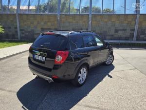 Chevrolet Captiva 2007 in Klaipeda, with an engine capacity of 2.00 L and mileage of 290 thousand km for 2650 €, photo 8 on AUTOMOTO.COM.LV