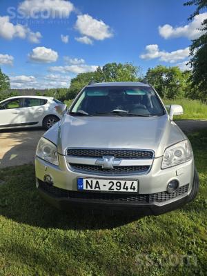 Chevrolet Captiva 2007 in Tukums, with an engine capacity of 2.00 L and mileage of 259 thousand km for 3300 €, photo  on AUTOMOTO.COM.LV