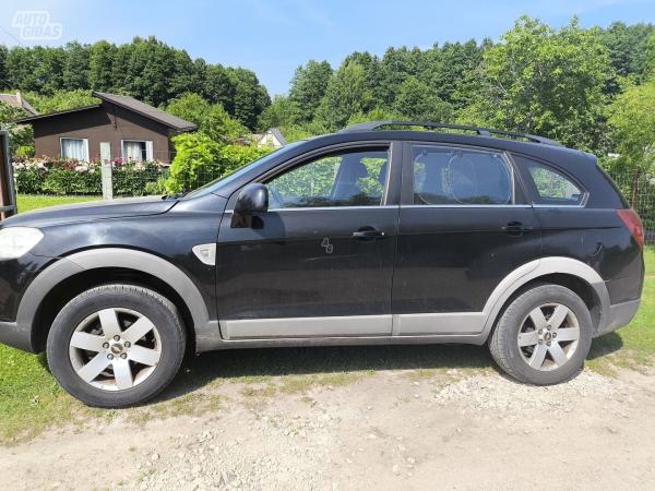 Chevrolet Captiva 2007 Visaginas, ar dzinēja tilpumu 2.00 L un nobraukumu 274 tūkst. km par 1800 €, foto 4 vietnē AUTOMOTO.COM.LV