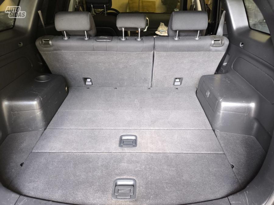 Chevrolet Captiva 2007 in Visaginas, with an engine capacity of 2.00 L and mileage of 274 thousand km for 1800 €, photo 15 on AUTOMOTO.COM.LV