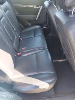 Chevrolet Captiva 2007 in Mazeikiai, with an engine capacity of 3.20 L and mileage of 365 thousand km for 2000 €, photo 5 on AUTOMOTO.COM.LV