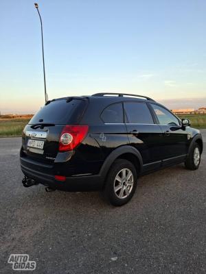 Chevrolet Captiva 2007 in Kaunas, with an engine capacity of 2.00 L and mileage of 291 thousand km for 3000 €, photo 7 on AUTOMOTO.COM.LV