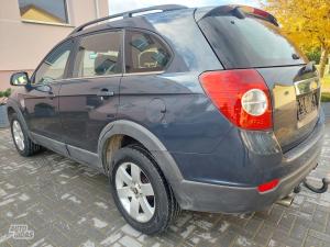 Chevrolet Captiva 2007 in Kretinga, with an engine capacity of 2.00 L and mileage of 236 thousand km for 2550 €, photo 3 on AUTOMOTO.COM.LV