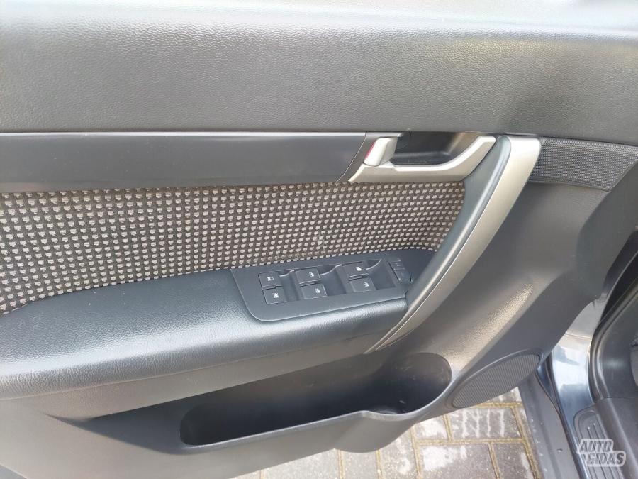 Chevrolet Captiva 2007 Kretinga, ar dzinēja tilpumu 2.00 L un nobraukumu 236 tūkst. km par 2550 €, foto 9 vietnē AUTOMOTO.COM.LV