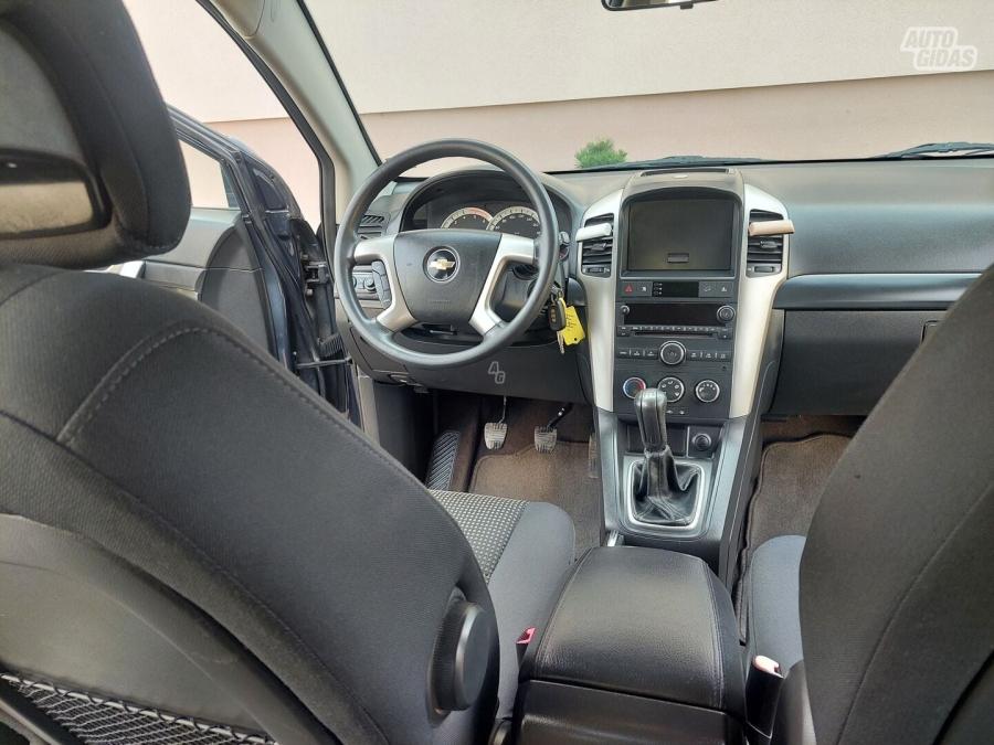 Chevrolet Captiva 2007 Kretinga, ar dzinēja tilpumu 2.00 L un nobraukumu 236 tūkst. km par 2550 €, foto 13 vietnē AUTOMOTO.COM.LV