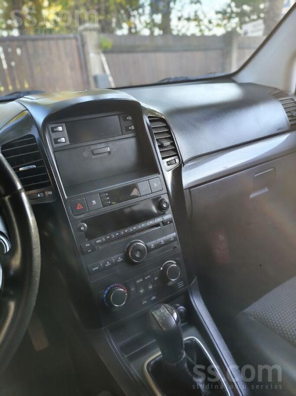 Chevrolet Captiva 2007 Jelgava vietnē Chevrolet Captiva 2007 Jelgava, ar dzinēja tilpumu 2.00 L un nobraukumu 0 tūkst. km par 3000 €, foto 7 vietnē AUTOMOTO.COM.LV