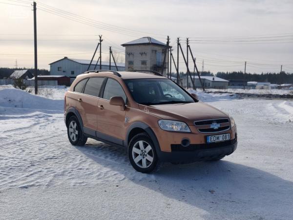 Chevrolet Captiva 2008 Viļņa, ar dzinēja tilpumu 2.00 L un nobraukumu 230 tūkst. km par 2100 €, foto 6 vietnē AUTOMOTO.COM.LV