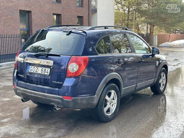 Chevrolet Captiva 2008 Viļņa, ar dzinēja tilpumu 2.00 L un nobraukumu 265 tūkst. km par 3000 €, foto 5 vietnē AUTOMOTO.COM.LV