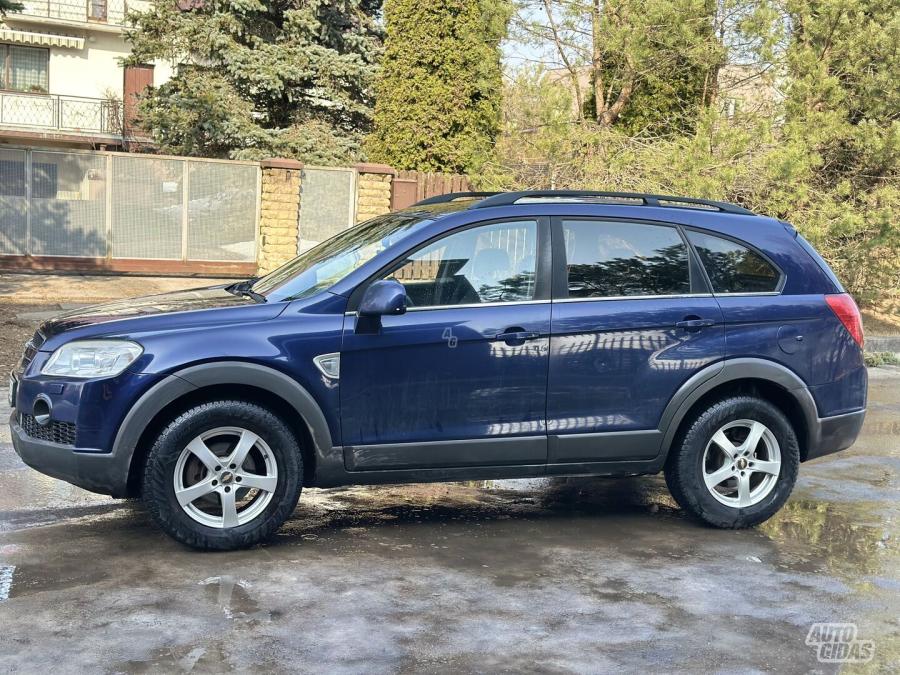 Chevrolet Captiva 2008 in Vilnius, with an engine capacity of 2.00 L and mileage of 265 thousand km for 3000 €, photo 7 on AUTOMOTO.COM.LV