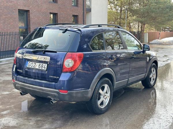 Chevrolet Captiva 2008 in Vilnius, with an engine capacity of 2.00 L and mileage of 222 thousand km for 2500 €, photo 5 on AUTOMOTO.COM.LV