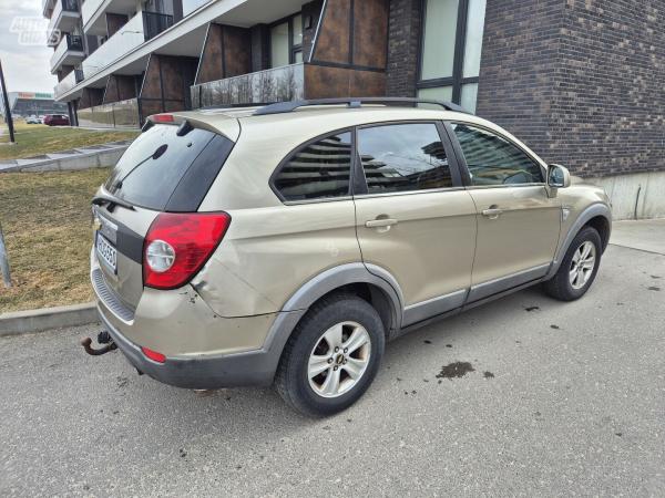 Chevrolet Captiva 2008 Viļņa, ar dzinēja tilpumu 2.40 L un nobraukumu 480 tūkst. km par 1550 €, foto 6 vietnē AUTOMOTO.COM.LV