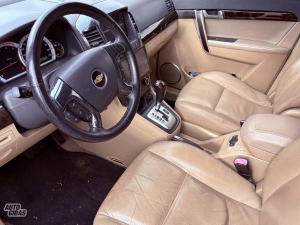 Chevrolet Captiva 2008 Viļņa, ar dzinēja tilpumu 2.00 L un nobraukumu 267 tūkst. km par 2000 €, foto 9 vietnē AUTOMOTO.COM.LV