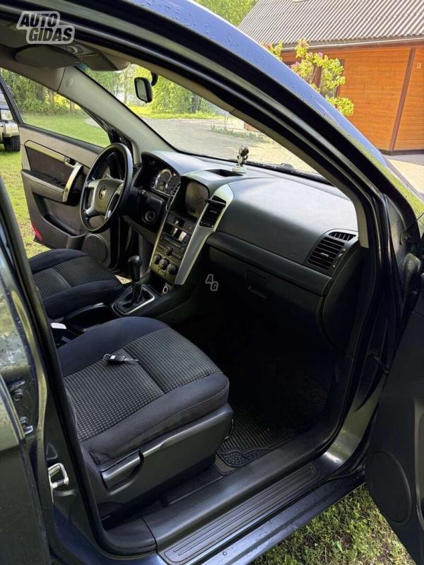 Chevrolet Captiva 2008 in Ignalina, with an engine capacity of 2.40 L and mileage of 342 thousand km for 2950 €, photo 10 on AUTOMOTO.COM.LV