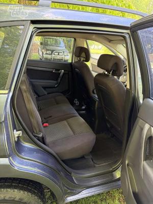 Chevrolet Captiva 2008 in Ignalina, with an engine capacity of 2.40 L and mileage of 342 thousand km for 2950 €, photo 12 on AUTOMOTO.COM.LV
