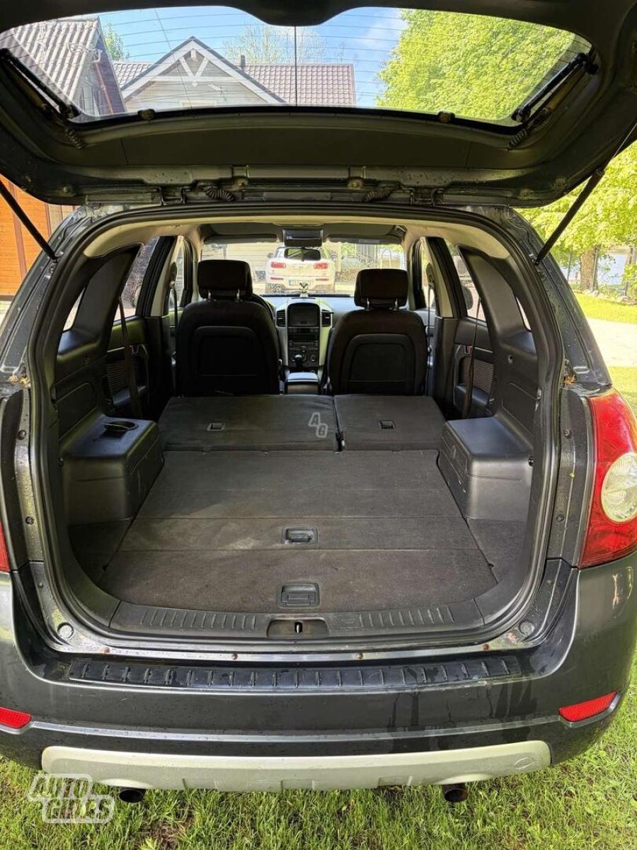 Chevrolet Captiva 2008 in Ignalina, with an engine capacity of 2.40 L and mileage of 342 thousand km for 2950 €, photo 16 on AUTOMOTO.COM.LV