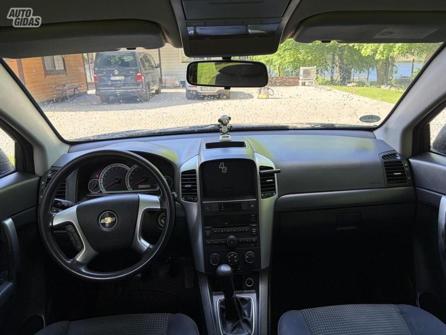 Chevrolet Captiva 2008 Ignalina, ar dzinēja tilpumu 2.40 L un nobraukumu 342 tūkst. km par 2950 €, foto 14 vietnē AUTOMOTO.COM.LV