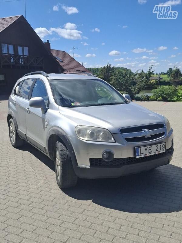 Chevrolet Captiva 2008 in Plunge, with an engine capacity of 1.90 L and mileage of 354 thousand km for 2150 €, photo 3 on AUTOMOTO.COM.LV