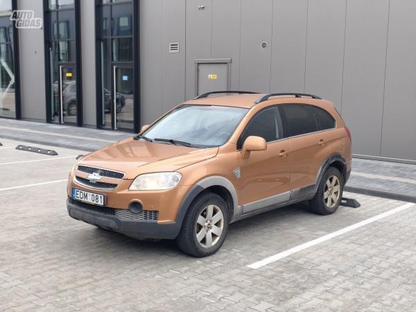 Chevrolet Captiva 2008 in Vilnius, with an engine capacity of 2.00 L and mileage of 230 thousand km for 1800 €, photo 1 on AUTOMOTO.COM.LV
