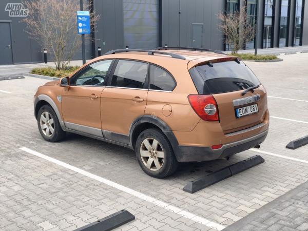 Chevrolet Captiva 2008 in Vilnius, with an engine capacity of 2.00 L and mileage of 230 thousand km for 1800 €, photo 3 on AUTOMOTO.COM.LV